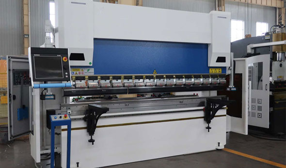 CNC Hydraulic Press Brake - Micro HydroTechnic